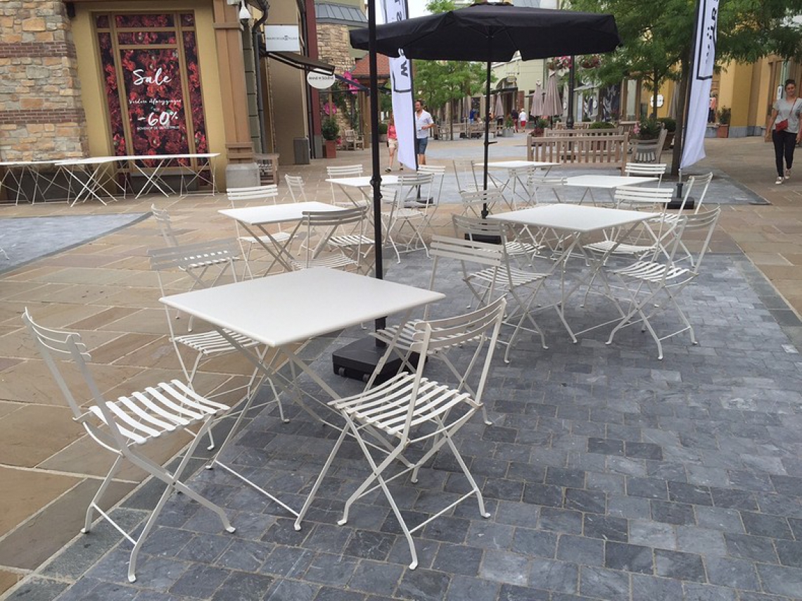 FLOWER Square Table | Light and Style | 라이트앤스타일