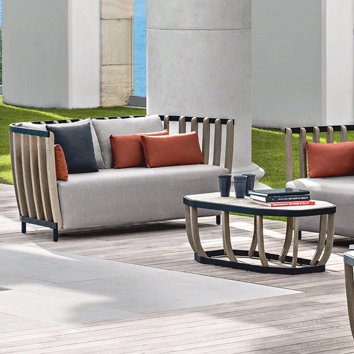 SWING COFFEE TABLE XL | Light and Style | 라이트앤스타일