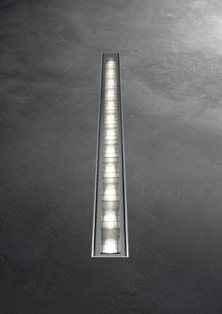 Xenia_A Pro Micro Louvre _DALI | Light and Style | 라이트앤스타일