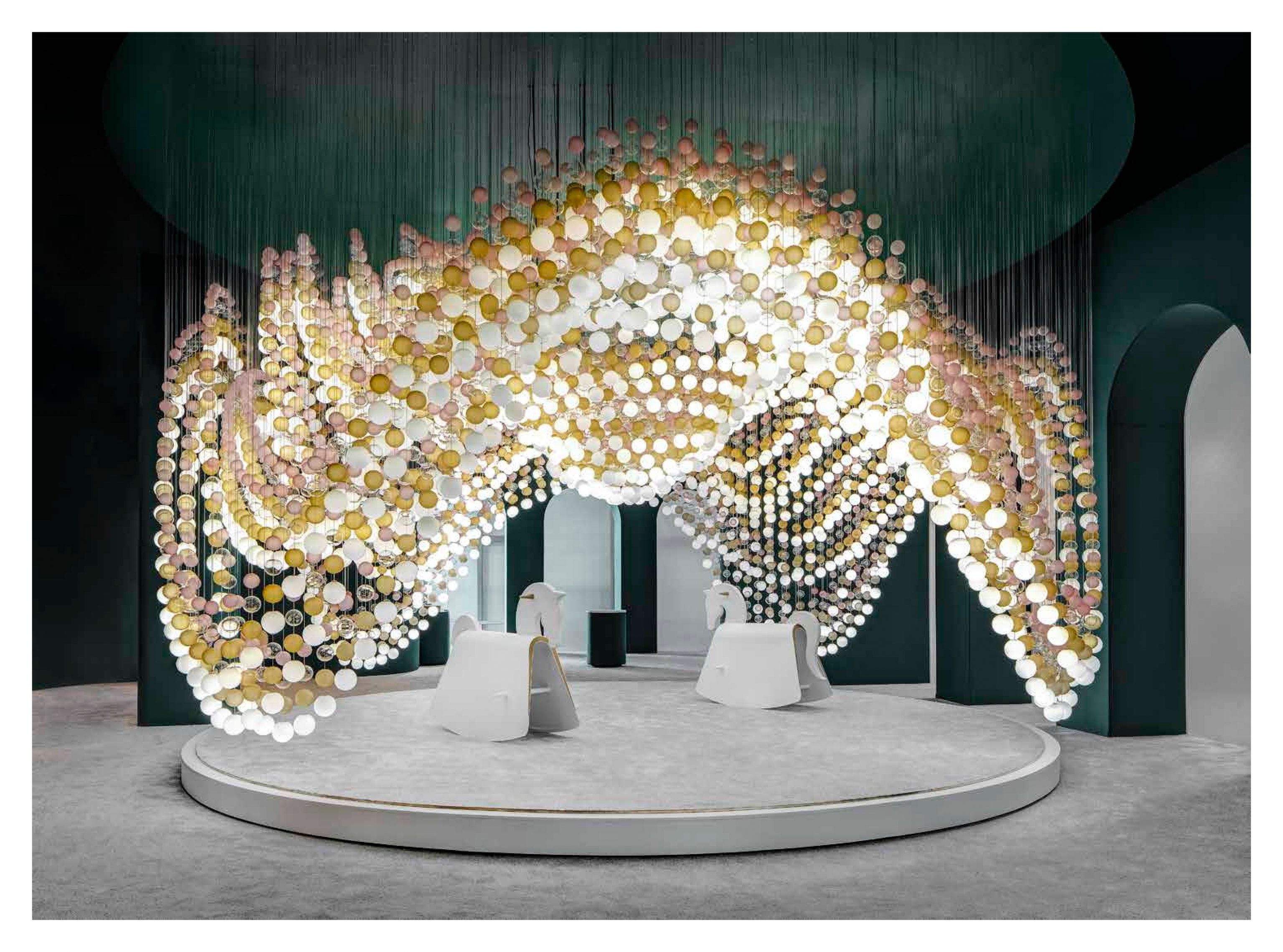 PRECIOSA SIGNATURE _ PEARL CURTAIN | Light and Style | 라이트앤스타일